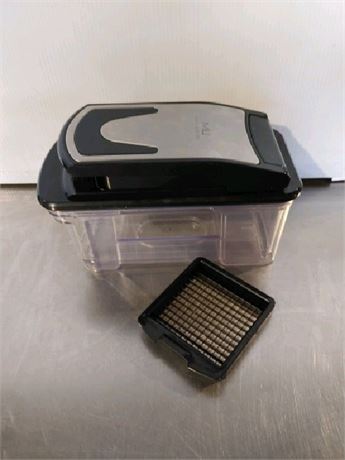 TK Auctions - Miu Vegetable Chopper