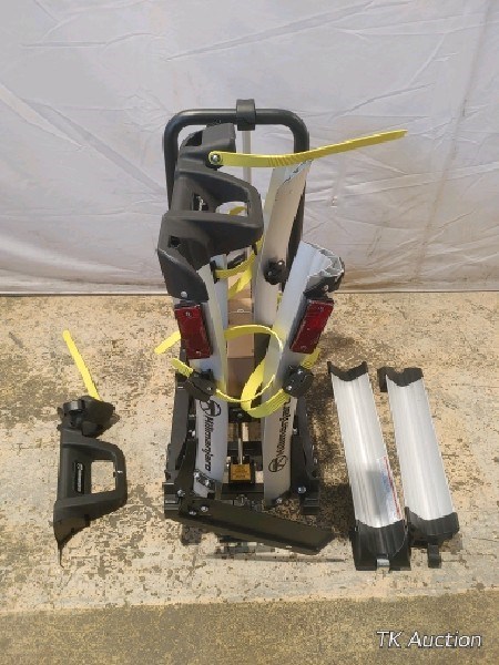 TK Auctions - Kilimanjaro Hitch Mounted E-Bike Carrier