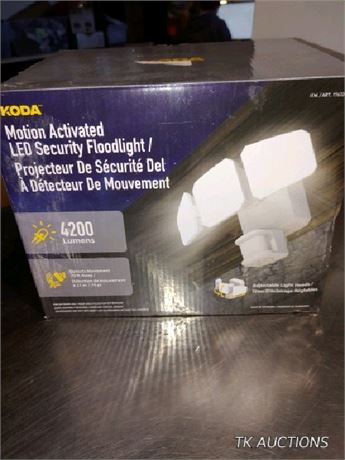 TK Auctions - KODA Motion Activated Hardwired LED Security Floodlight