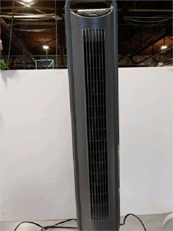 TK Auctions - Seville Classics UltraSlimline Oscillating Tower Fan