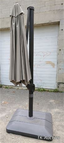 TK Auctions - Seasons Sentry 11' Patio Umbrella