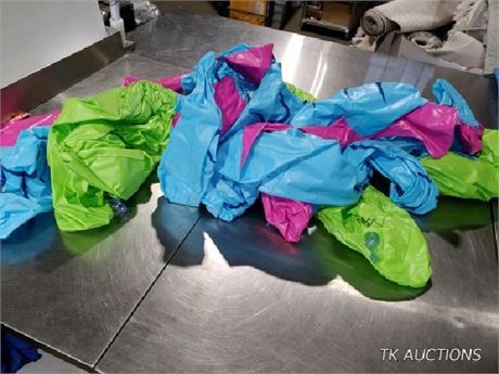 TK Auctions - Giant Sea Serpent Kids Inflatable Sprinkler