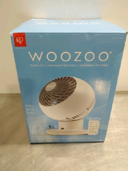 TK Auctions - Woozoo Globe Multi-Directional 5-Speed Oscillating Fan