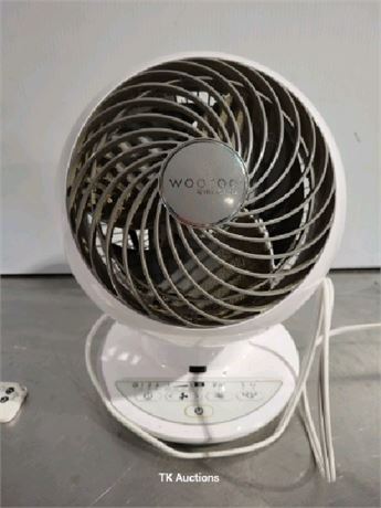 TK Auctions - Woozoo Globe Multi-Directional 5-Speed Oscillating Fan